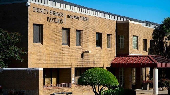 John Peter Smith Hospital Trinity Springs Pavilion | Fort Worth, TX